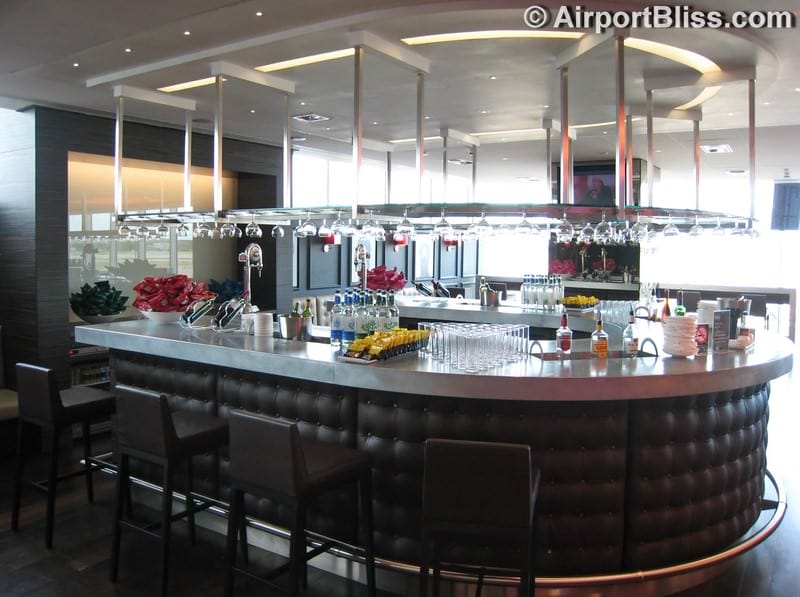 Lounge Review: British Airways International Lounge - LHR T1 (CLOSED ...
