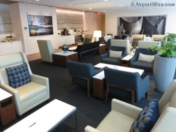 The definitive guide to LAX airport lounges.