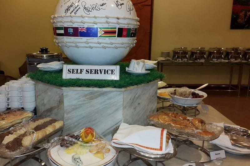 Lounge Review: Intercontinental Dhaka Balaka Executive Lounge - DAC ...