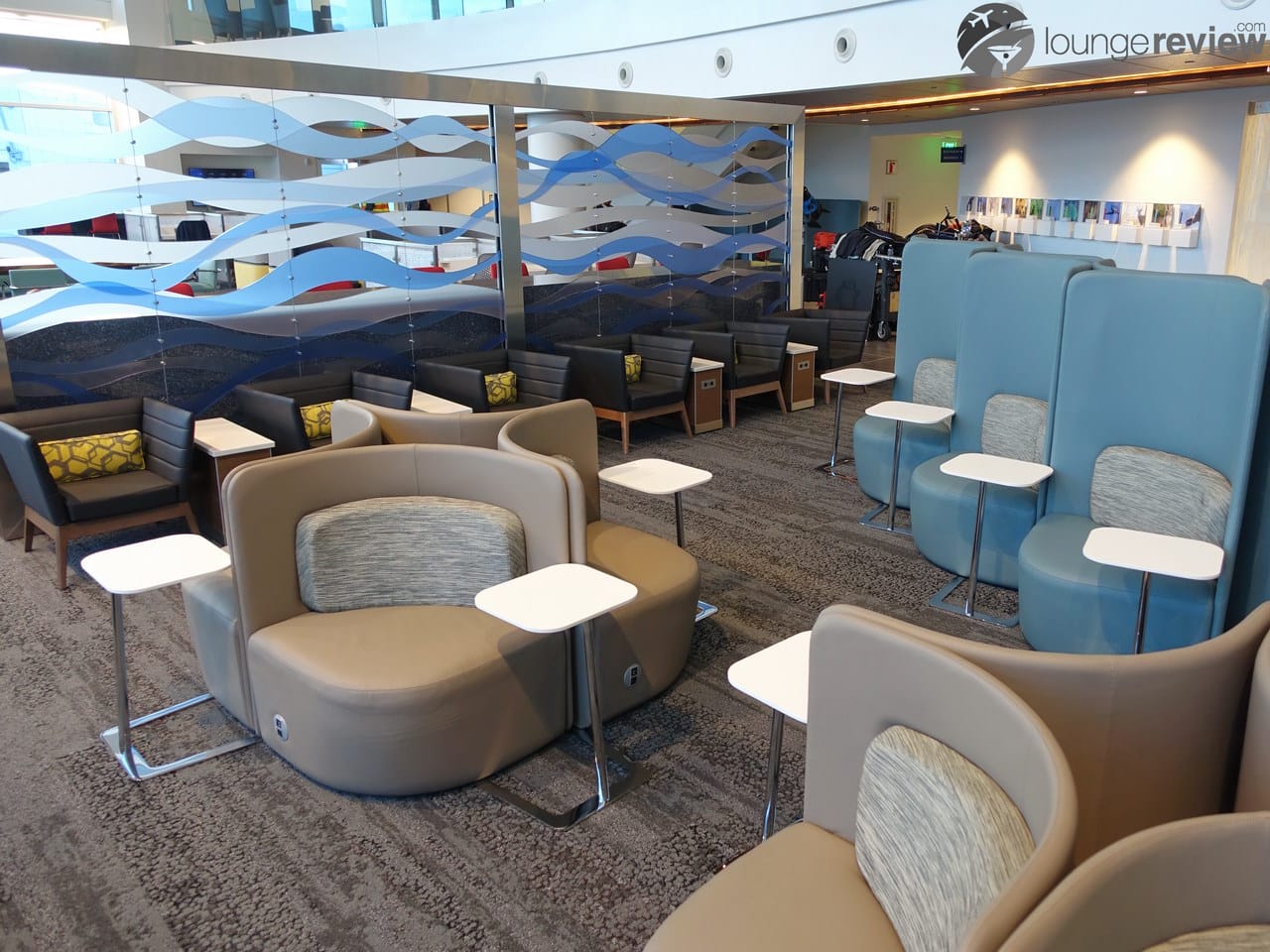 First Look: Delta's spectacular new flagship Sky Club at Seattle ...