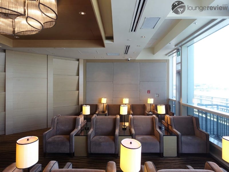 Lounge Review: Plaza Premium Lounge – YVR International – LoungeReview.com