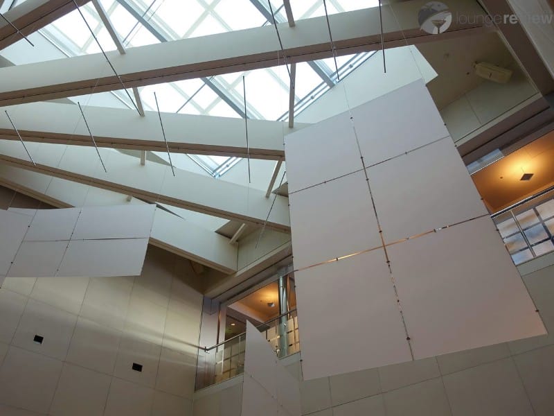 Lounge Review: United Club - NRT - LoungeReview.com