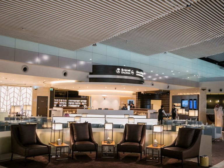Lounge Review: SAUDIA Alfursan Golden Lounge - RUH Domestic ...