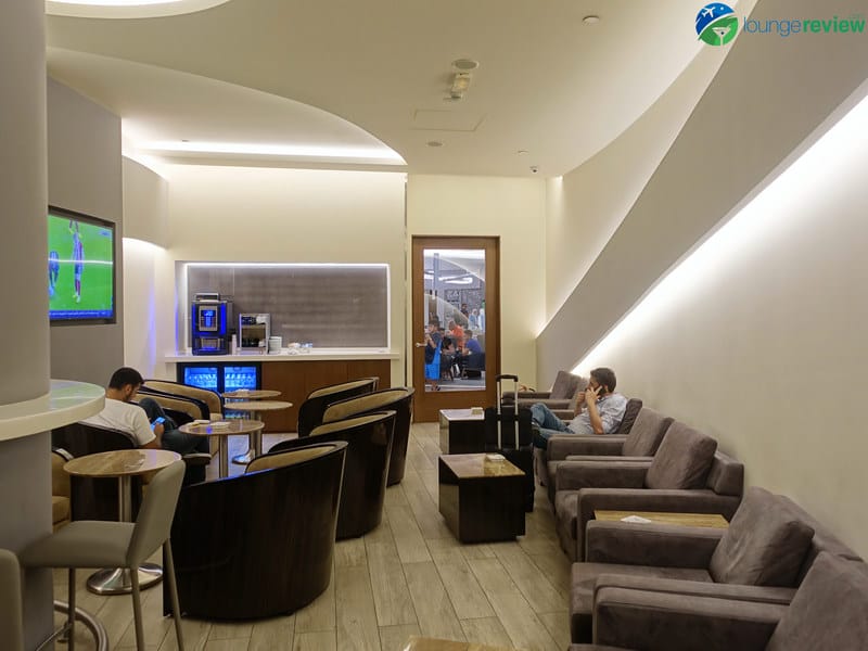 Lounge Review: Ahlein Premium Lounge – BEY – LoungeReview.com