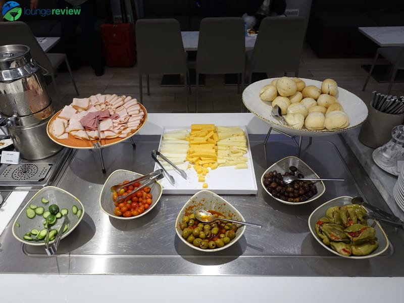 Lounge Review: Ahlein Premium Lounge – BEY – LoungeReview.com