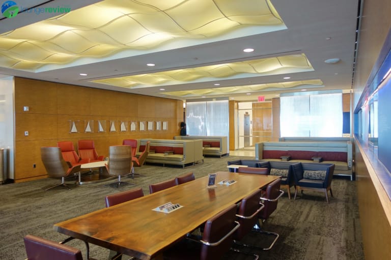Lounge Review: Delta Sky Club – JFK T4 – LoungeReview.com