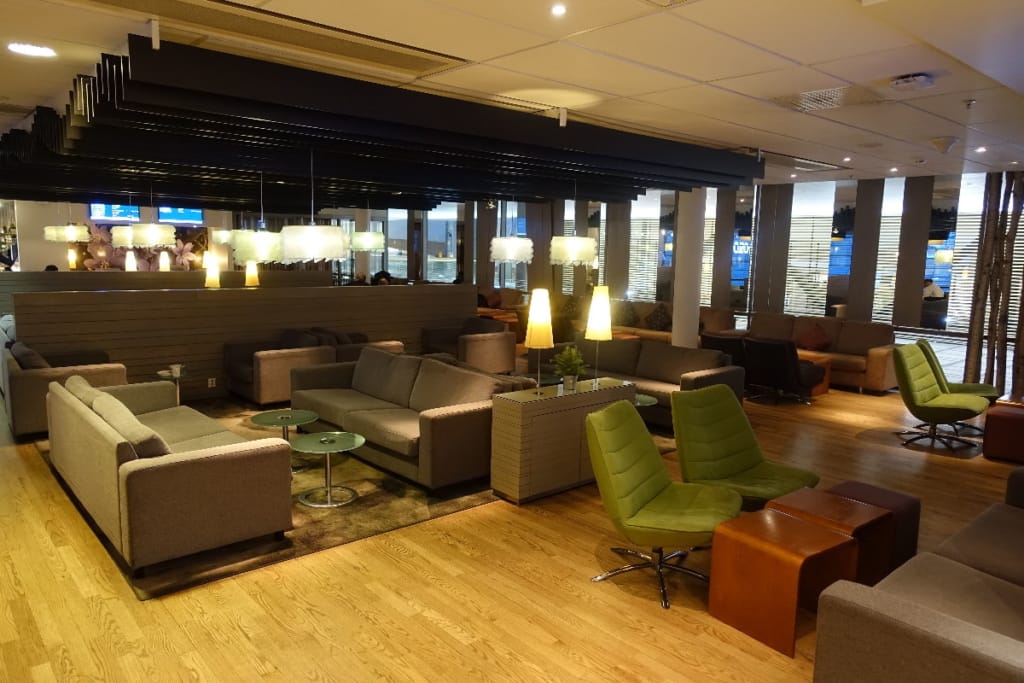 Lounge Review: OSL Lounge International - OSL - LoungeReview.com