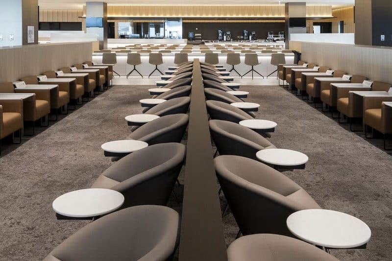 Lounge Review: ANA Lounge - HND Terminal 2 International - LoungeReview.com