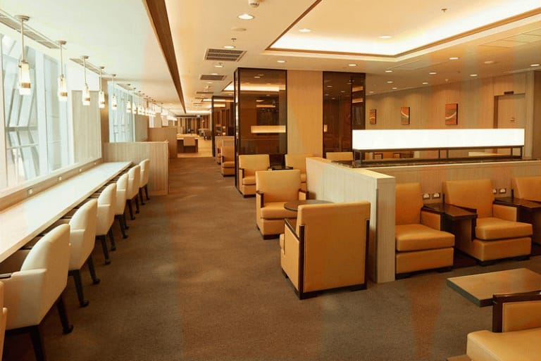 Lounge Review: JAL Sakura Lounge - BKK - LoungeReview.com