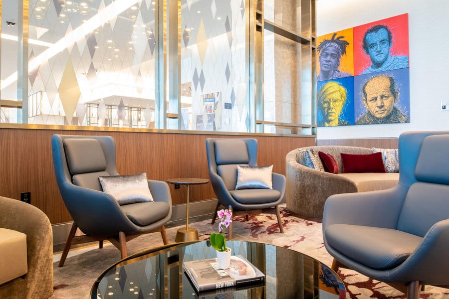 Lounge Review: Delta Sky Club - LGA Terminal C - LoungeReview.com