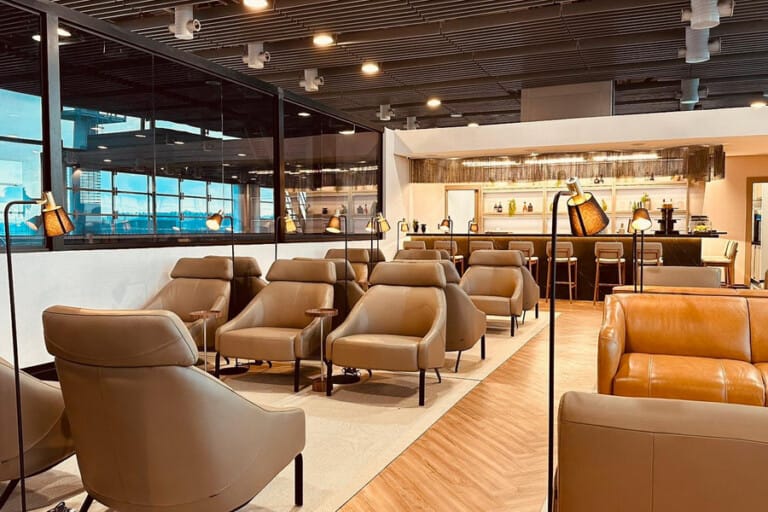 Lounge Review: W Lounge Guarulhos T3 The Pier - GRU Terminal 3 ...
