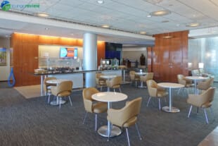 United opens two remarkable new lounges in Denver - LoungeReview.com