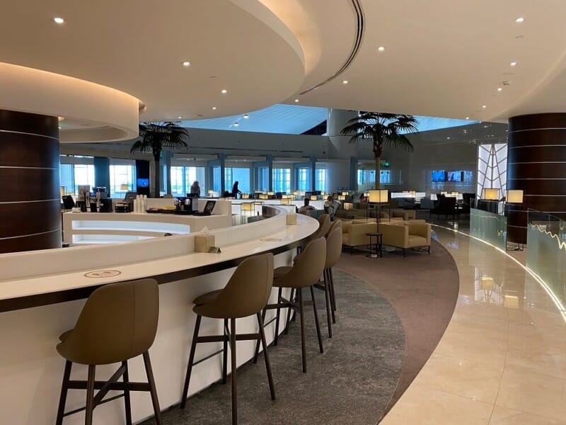 Lounge Review: SAUDIA Alfursan Golden Lounge – RUH Terminal 4 ...