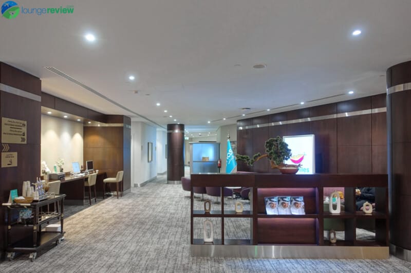 Lounge Review: flynas naSmiles Lounge operated by Hayyak Lounge – JED ...