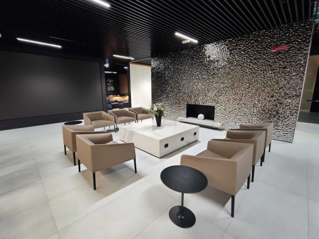 Lounge Review: Prima Vista Domus Lounge - FCO Terminal 1 gates A11-A86 ...