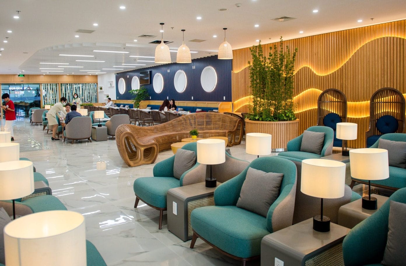 Lounge Review: First Lounge by Bamboo Airways - HAN - LoungeReview.com