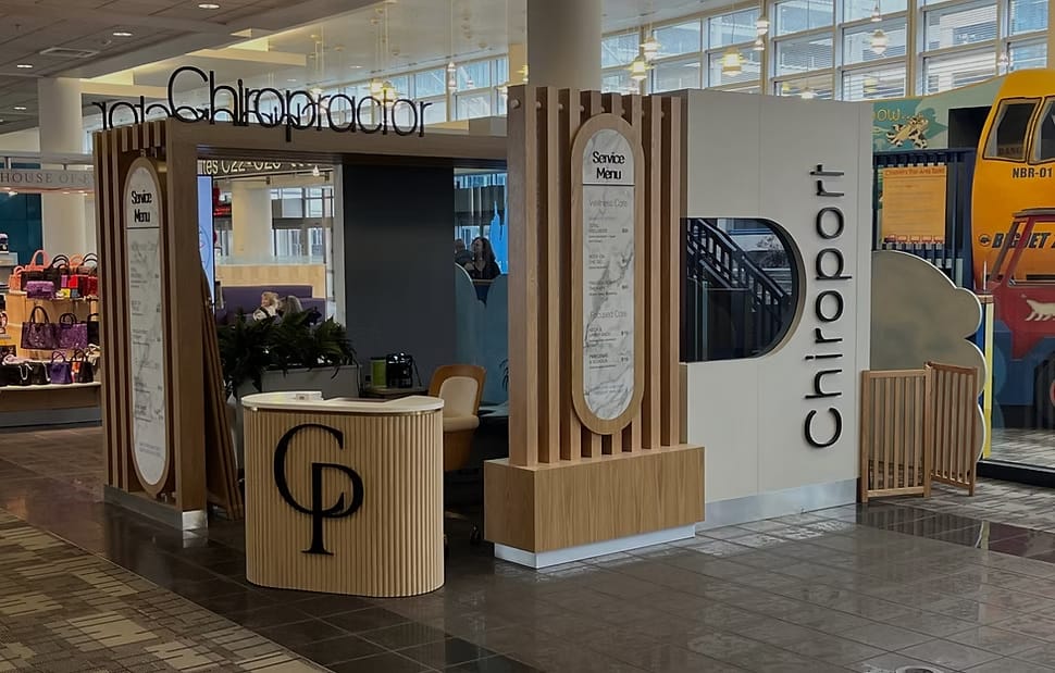 Lounge Review: The Chiroport Gate F7 - MSP - LoungeReview.com