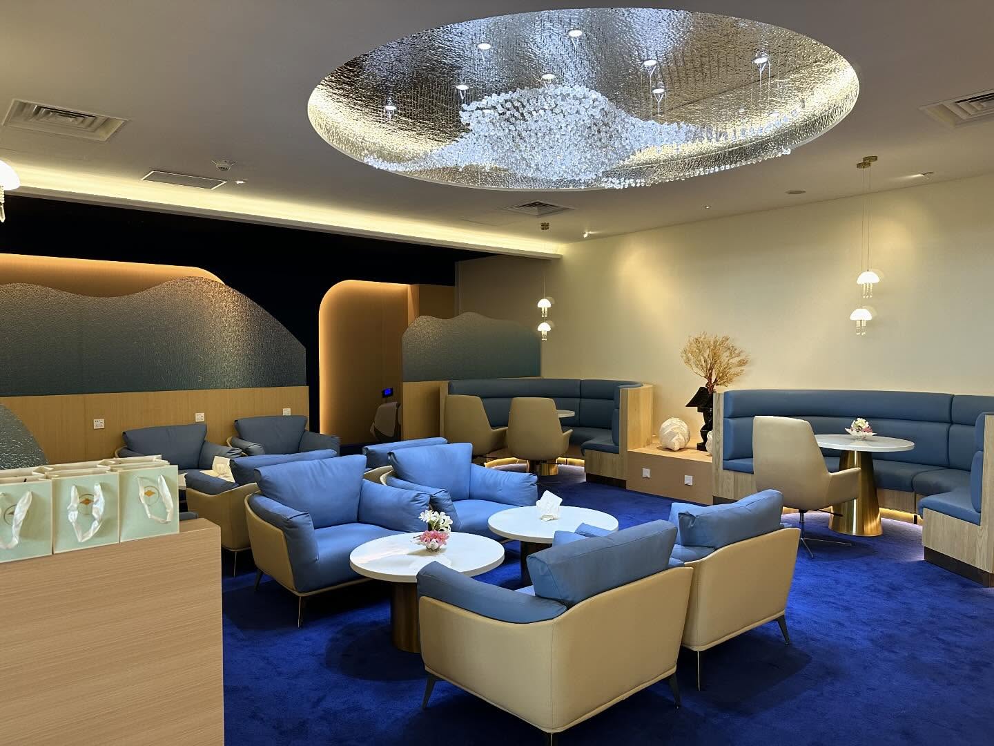 Palau 680 VIP Lounge Koror - LoungeReview.com